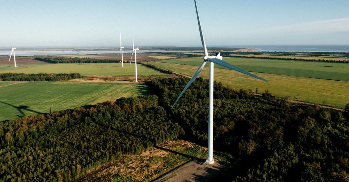Invest in wind and solar energy plants with Eurowind Energy